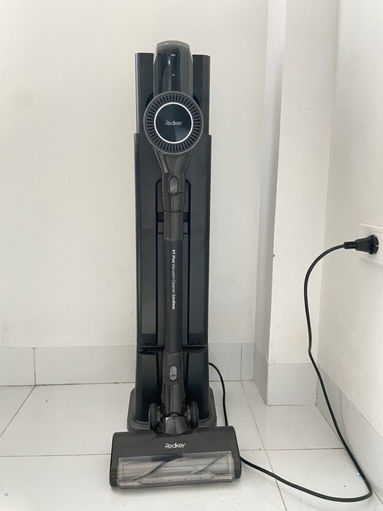 Review máy hút bụi cầm tay không dây Redkey P7 Plus